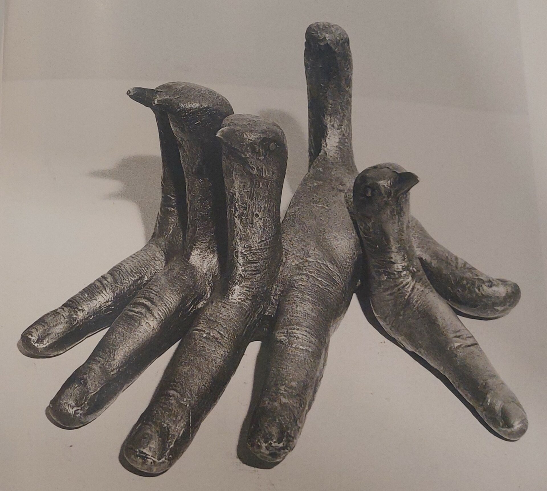 The sculptures of Novello Finotti, transformation between dream ...